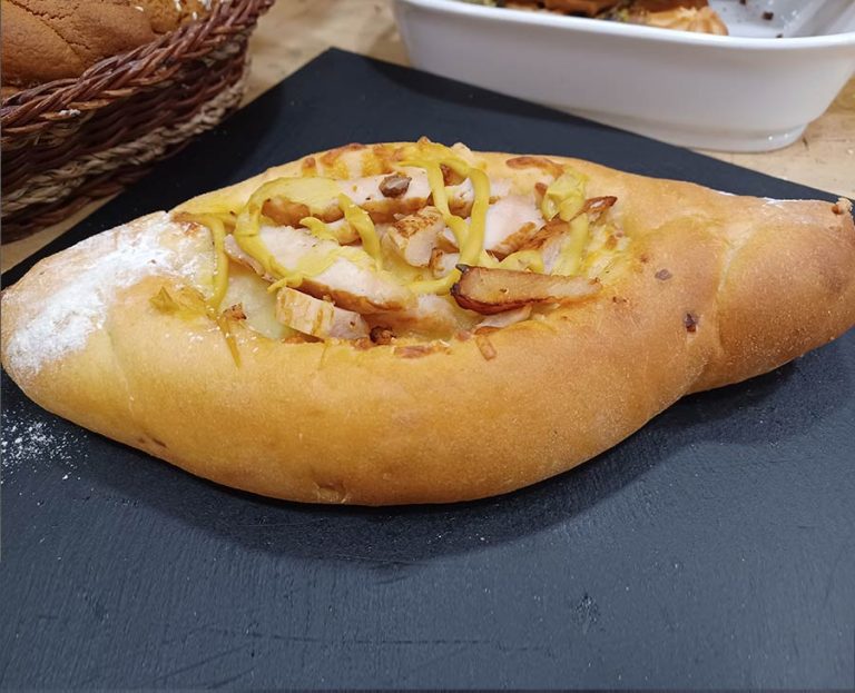 ΠΕΪΝΙΡΛΙ ΜΕ ΚΟΤΟΠΟΥΛΟ ΚΑΙ ΣΩΣ ΜΟΥΣΤΑΡΔΑΣ - Athens Bakery