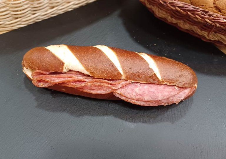 ΣΑΝΤΟΥΙΤΣ ΜΠΡΕΤΣΕΛ ΜΕ ΣΑΛΑΜΙ MILANO - Athens Bakery